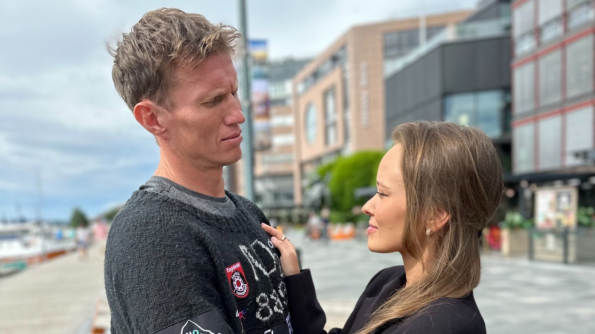 Kryptisk om fremtiden: – Vet det kommer en melding