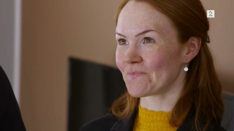 Slik reagerte familien da de fikk se det nye huset