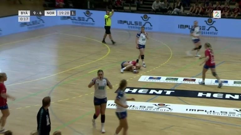 Fryktelig ankelbrudd for Moa (19)