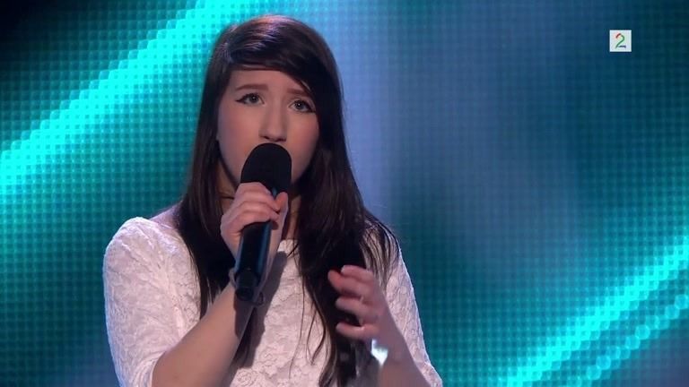 Signe Aarbostad Sørli på blind audition i The Voice
