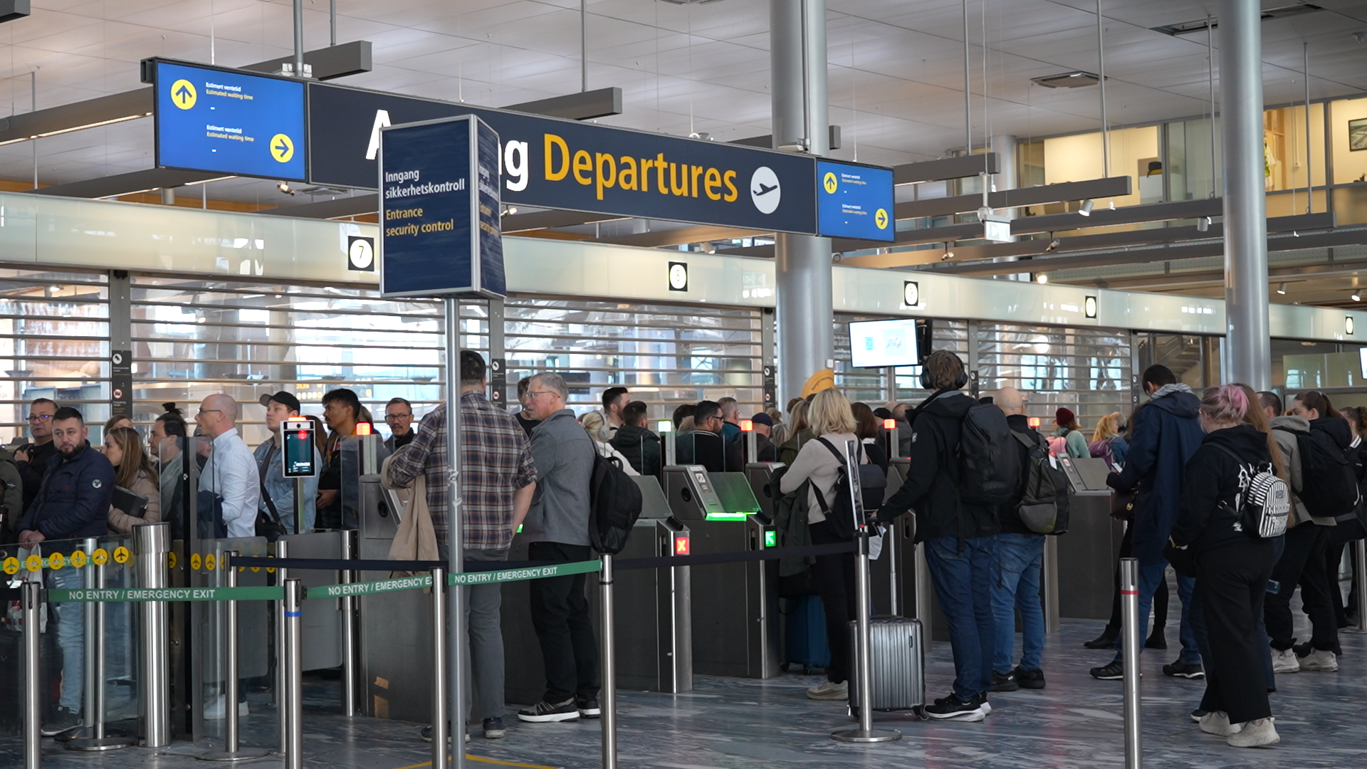 Fly med julegaver? Dette må du vite