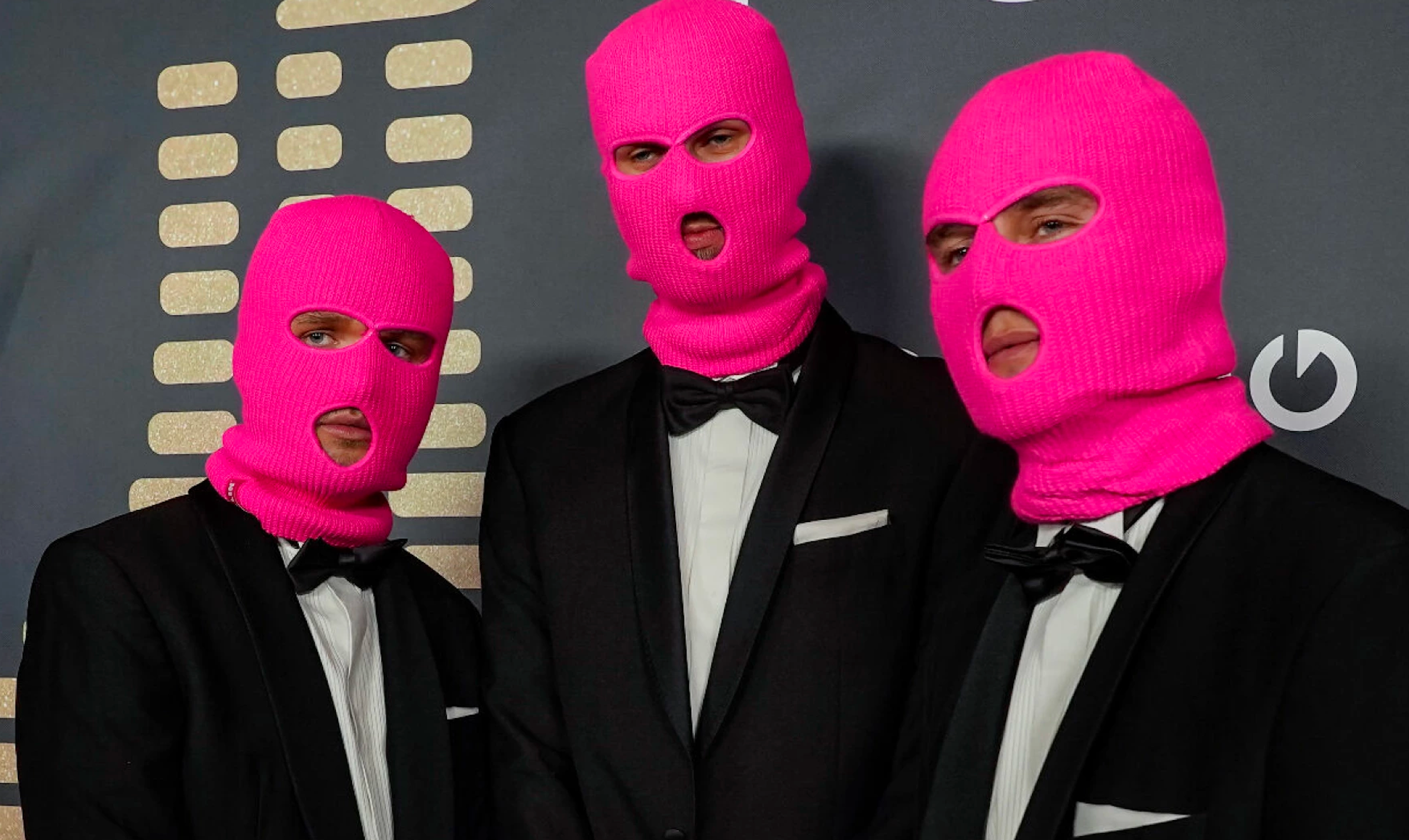 Varsler om bot på 2,4 millioner