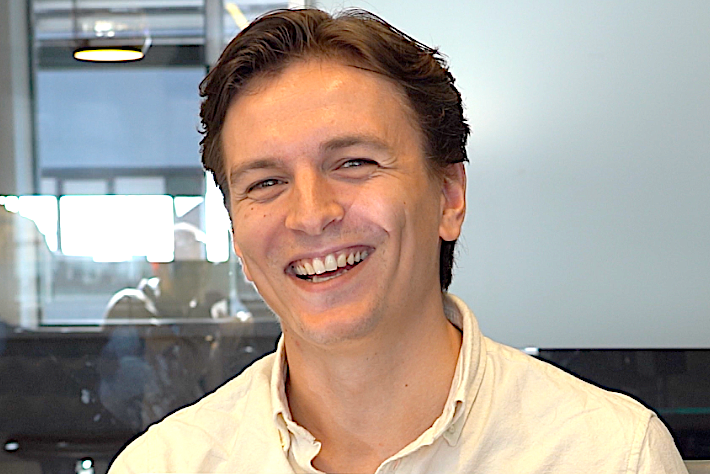 Må le da han ser dette