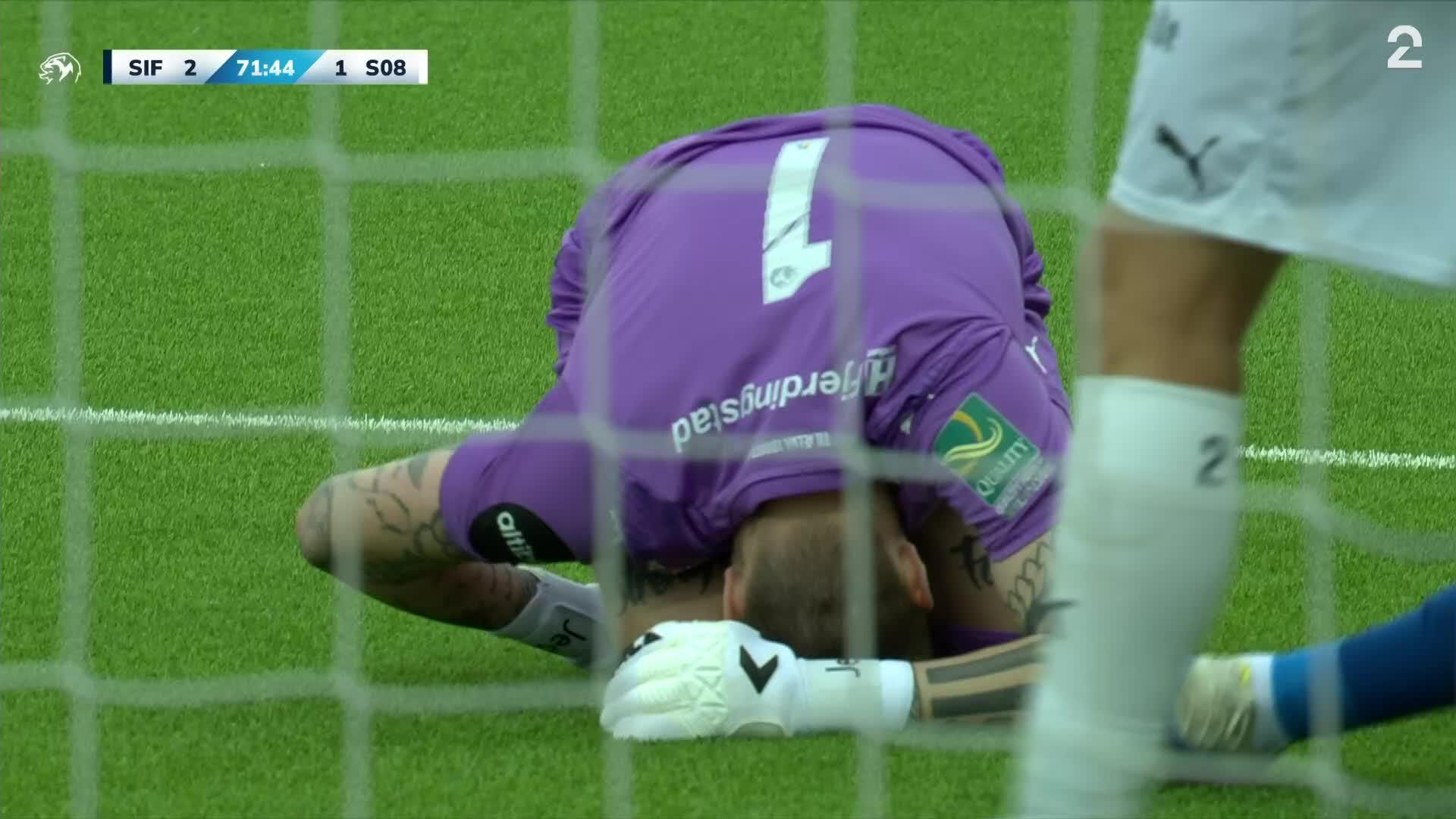 72’ - Sjanse til Michael Opoku