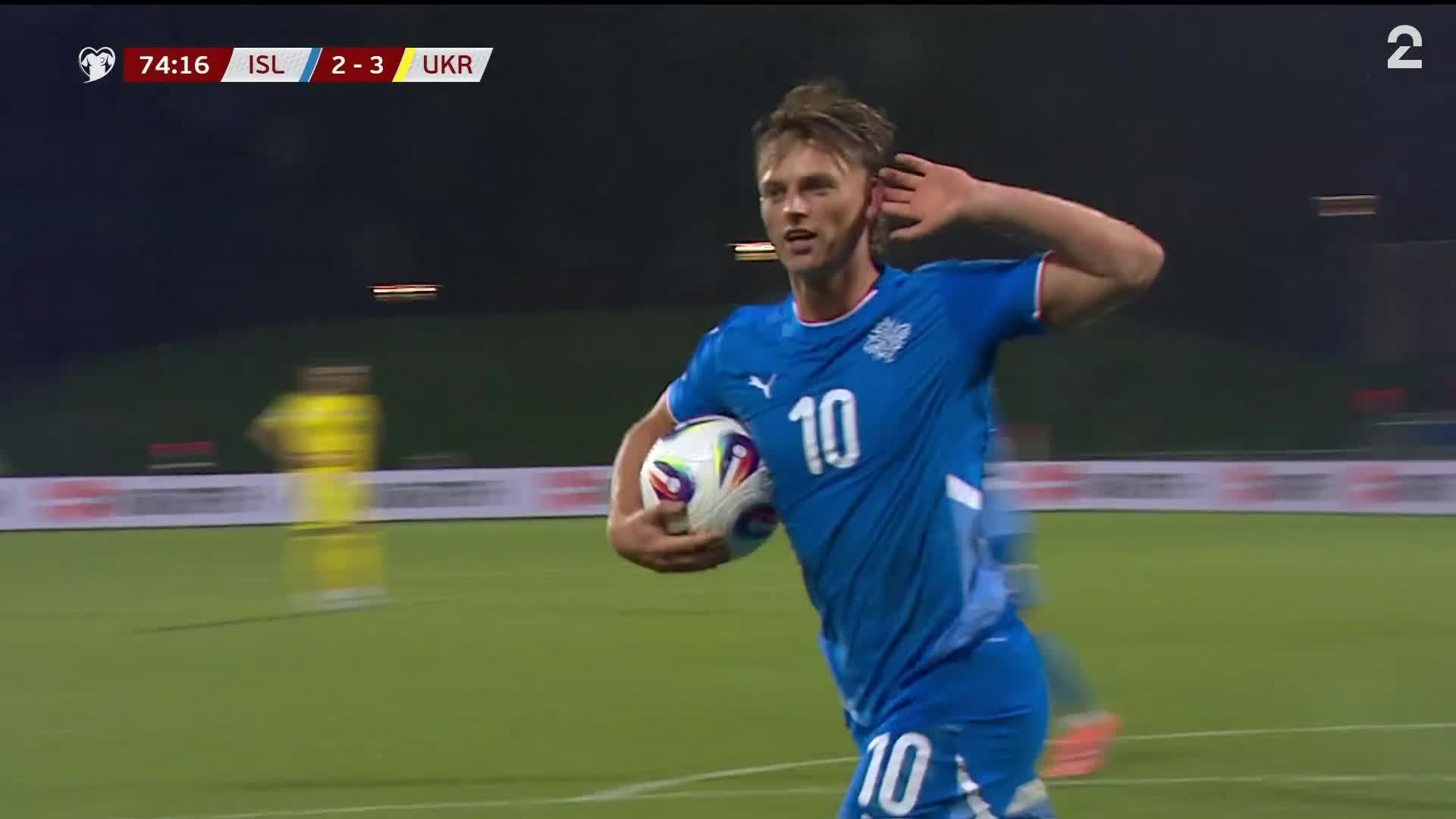 75’ - Mål av Albert Guðmundsson (3-3)