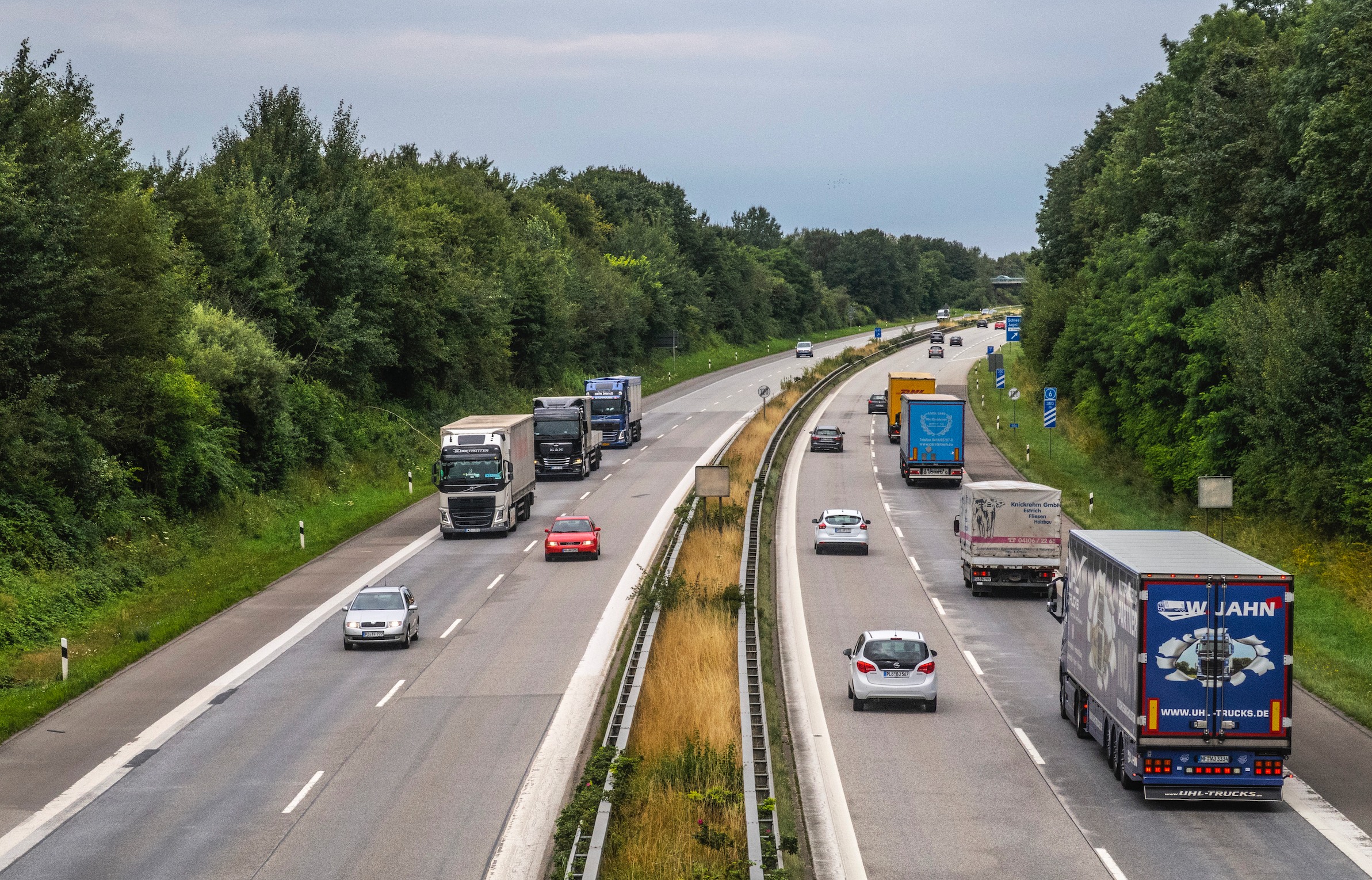 Hadde sex i 140 km/t på motorvei