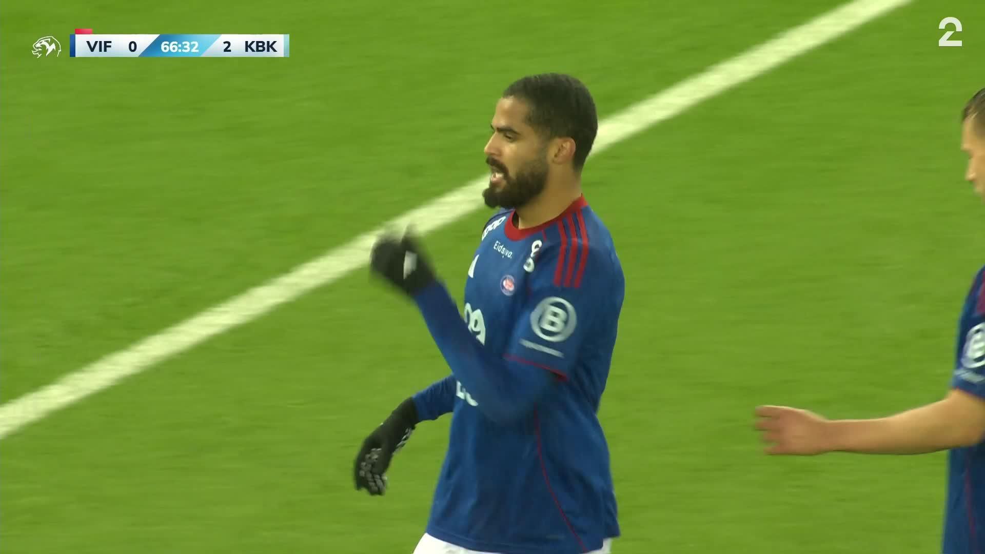 68’ - Gult kort til Aaron Kiil Olsen
