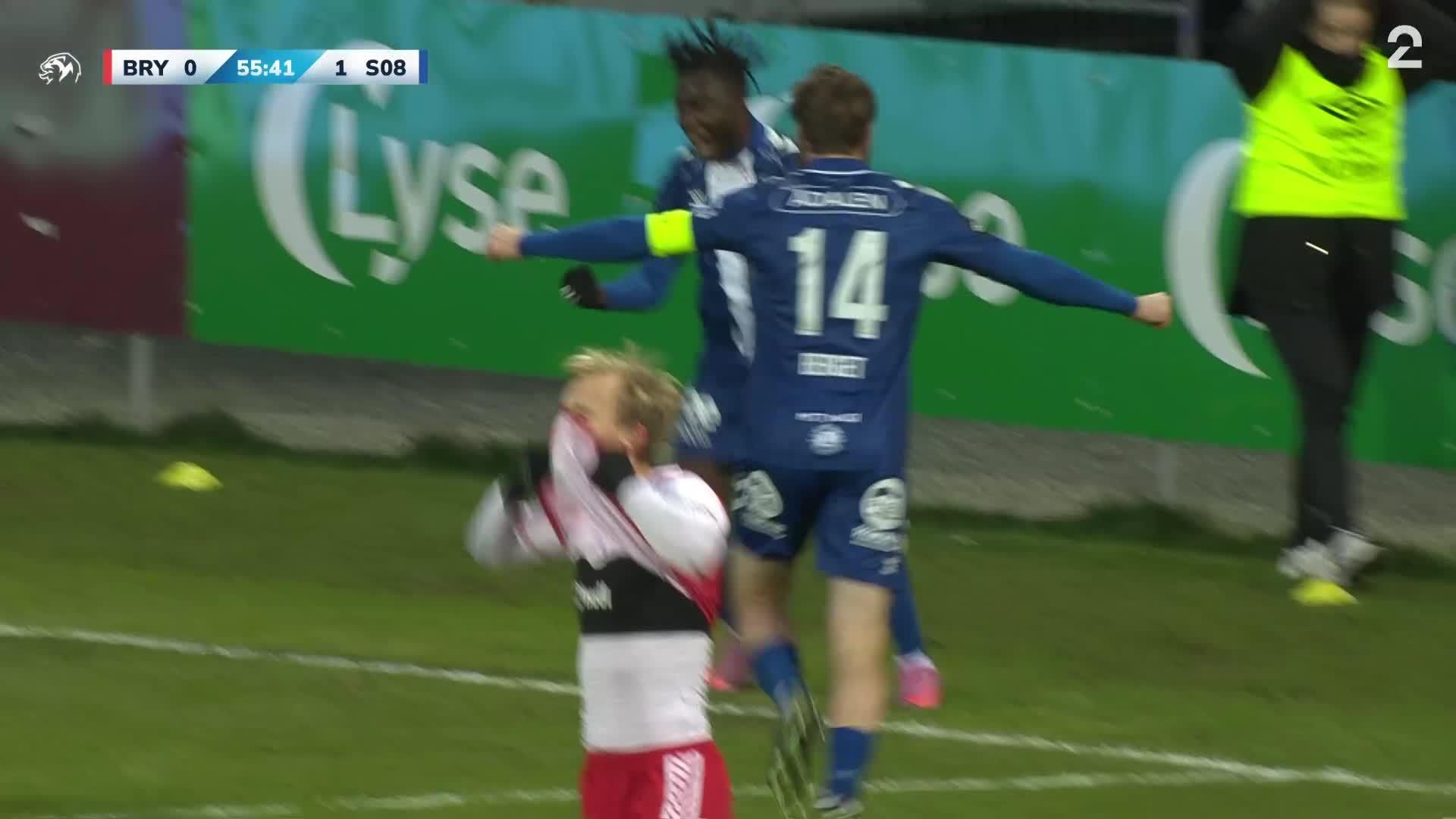 56’ - Mål av Daniel Job (0-2)