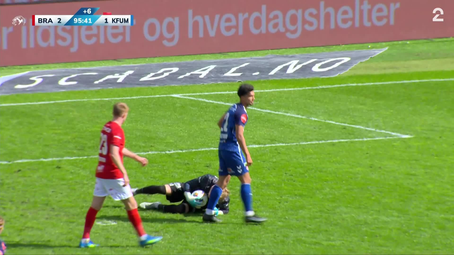 95’ - Gult kort til Robin Rasch